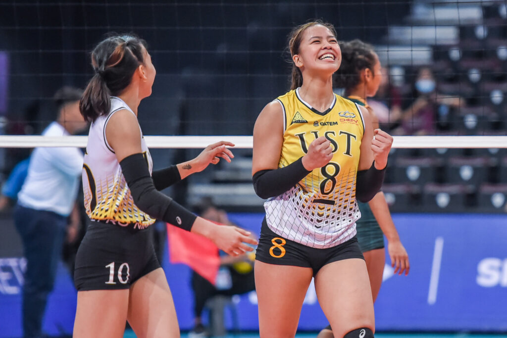 UST registers first win, sweeps FEU | BurnSports.Ph